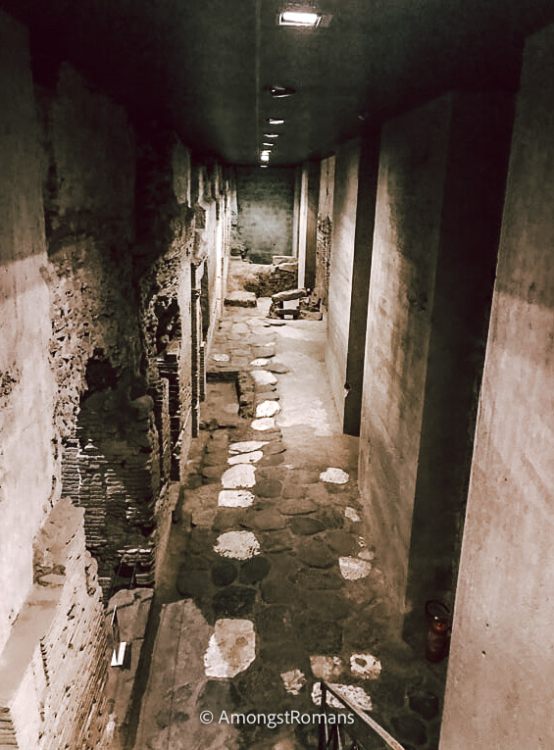 Naples Underground, What Lies Beneath Tour With Napoli Sotterranea